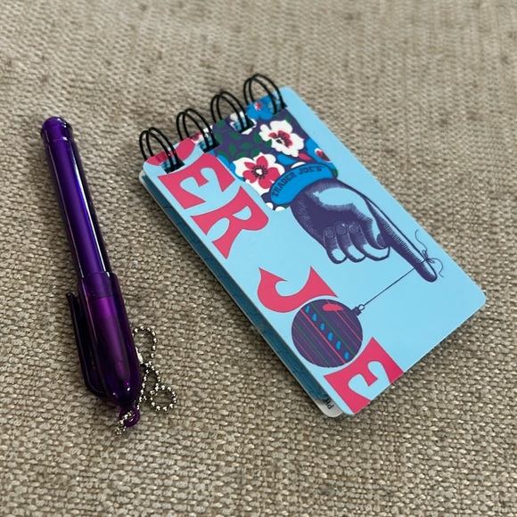 Trader Joe'S | Office | Trader Joes Recycled Gift Card Notepad With Pen ...